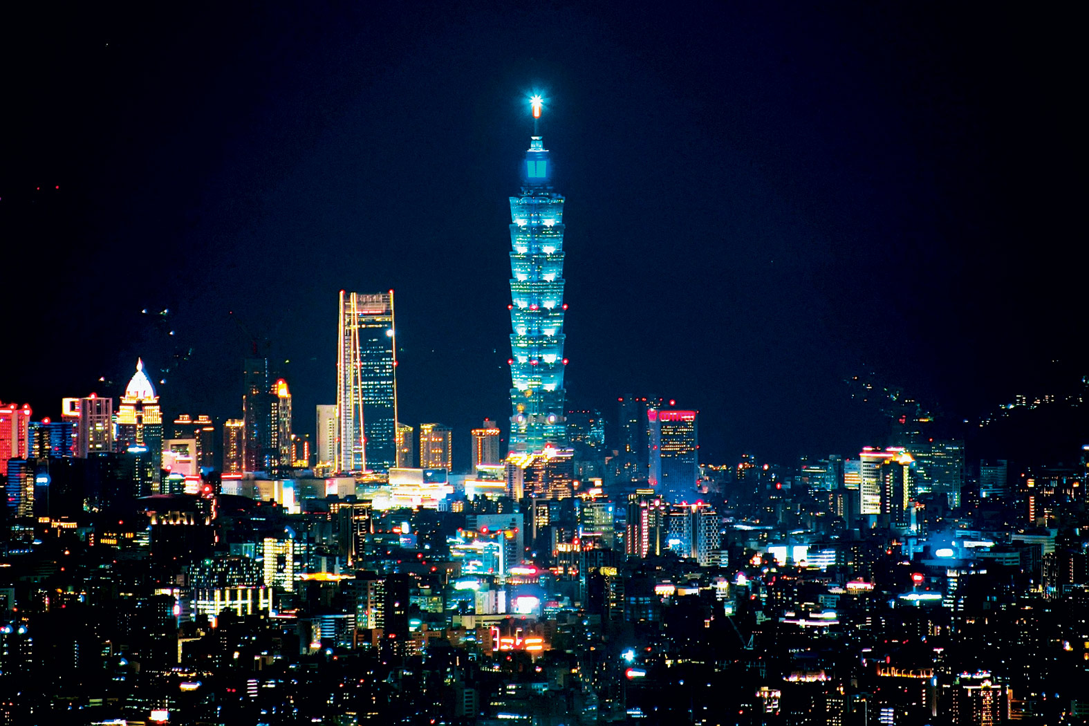 Chiny grożą Tajwanowi. Tajwan przygotowuje się do odparcia chińskiej ...